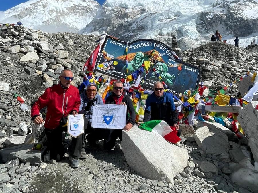 Un traguardo da leggenda: il Cai di Castellanza arriva al Campo base ...