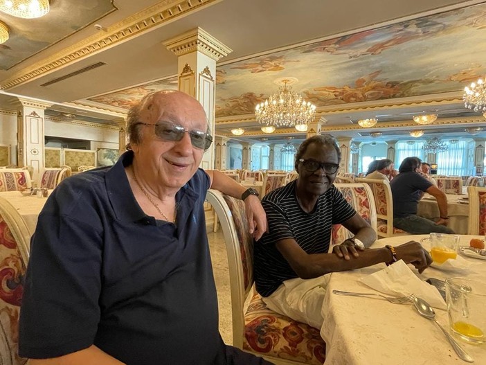 È morto Idris, il “tifoso della Juve” diventato famoso a Quelli che il ...