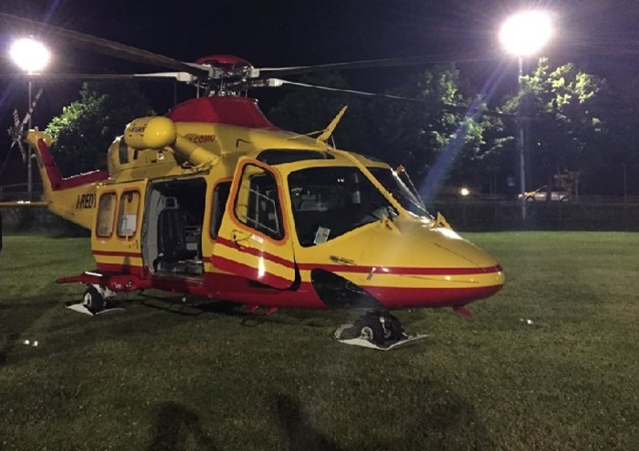 Tragedia sfiorata nella notte a Cassano Magnago, 29enne cade da una ...